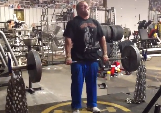 elitefts™ Chain Dead Shrug – EliteFTS